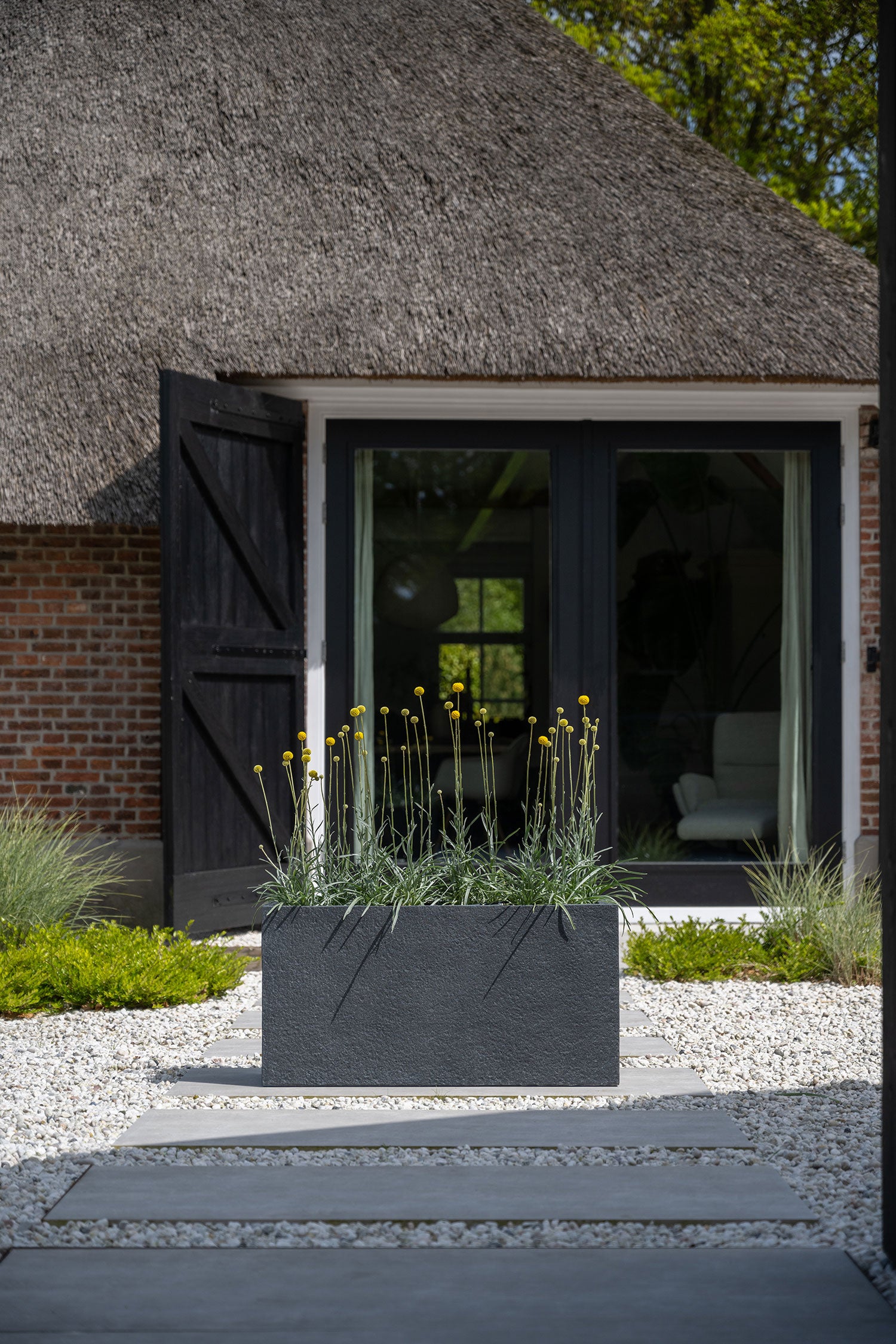 Jort Pflanzgefäß Granite Midnight Black - Pottery Pots | Finestgreen